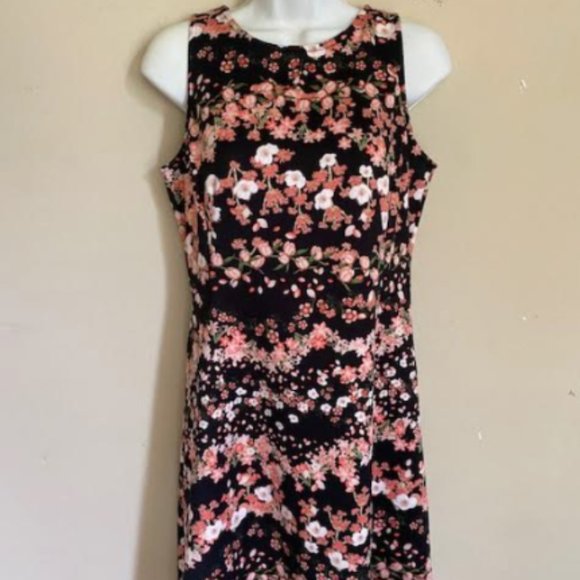 Dresses | Ladies Summer Armless Flower Dress | Poshmark